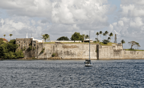 Fort Saint-Louis: The military fort of Fort de France - Tourcrib
