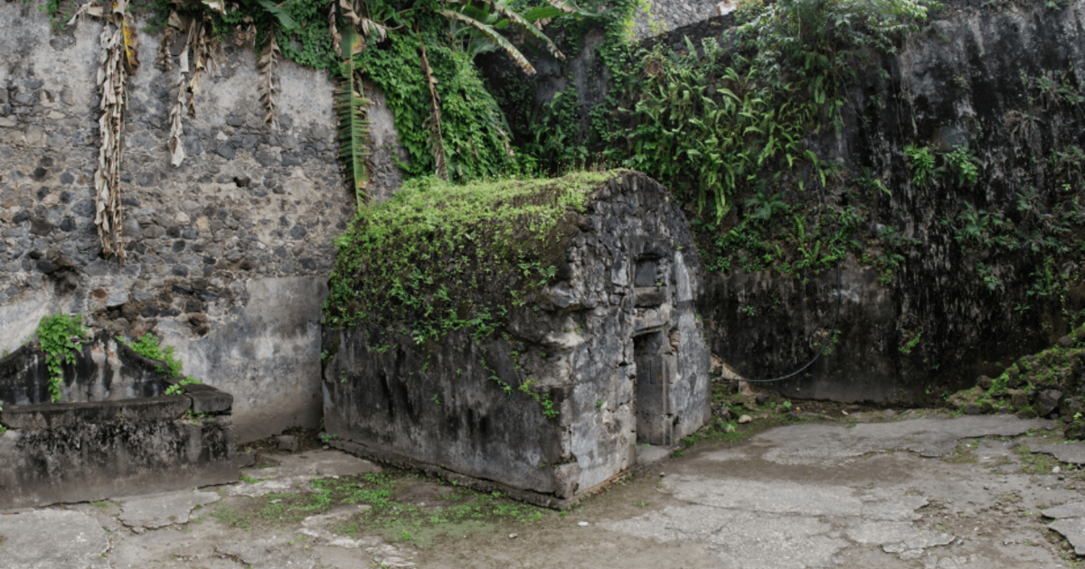 Cyparis' dungeon in Saint-Pierre in Martinique - Tourcrib