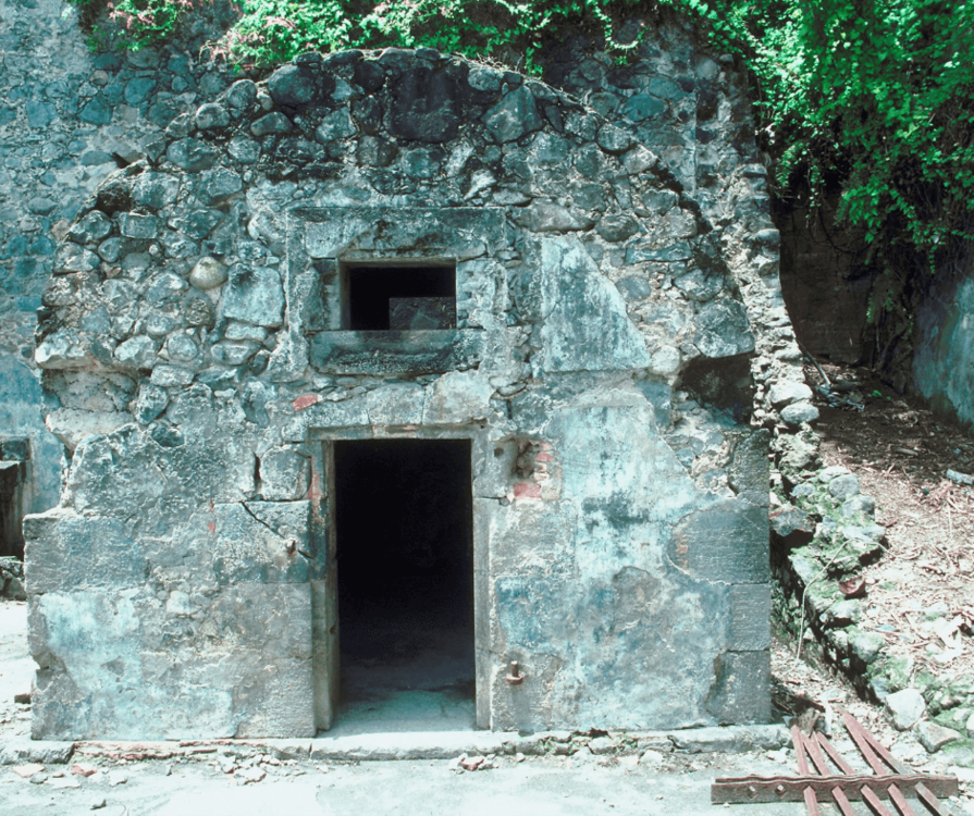 Cyparis' dungeon in Saint-Pierre in Martinique - Tourcrib